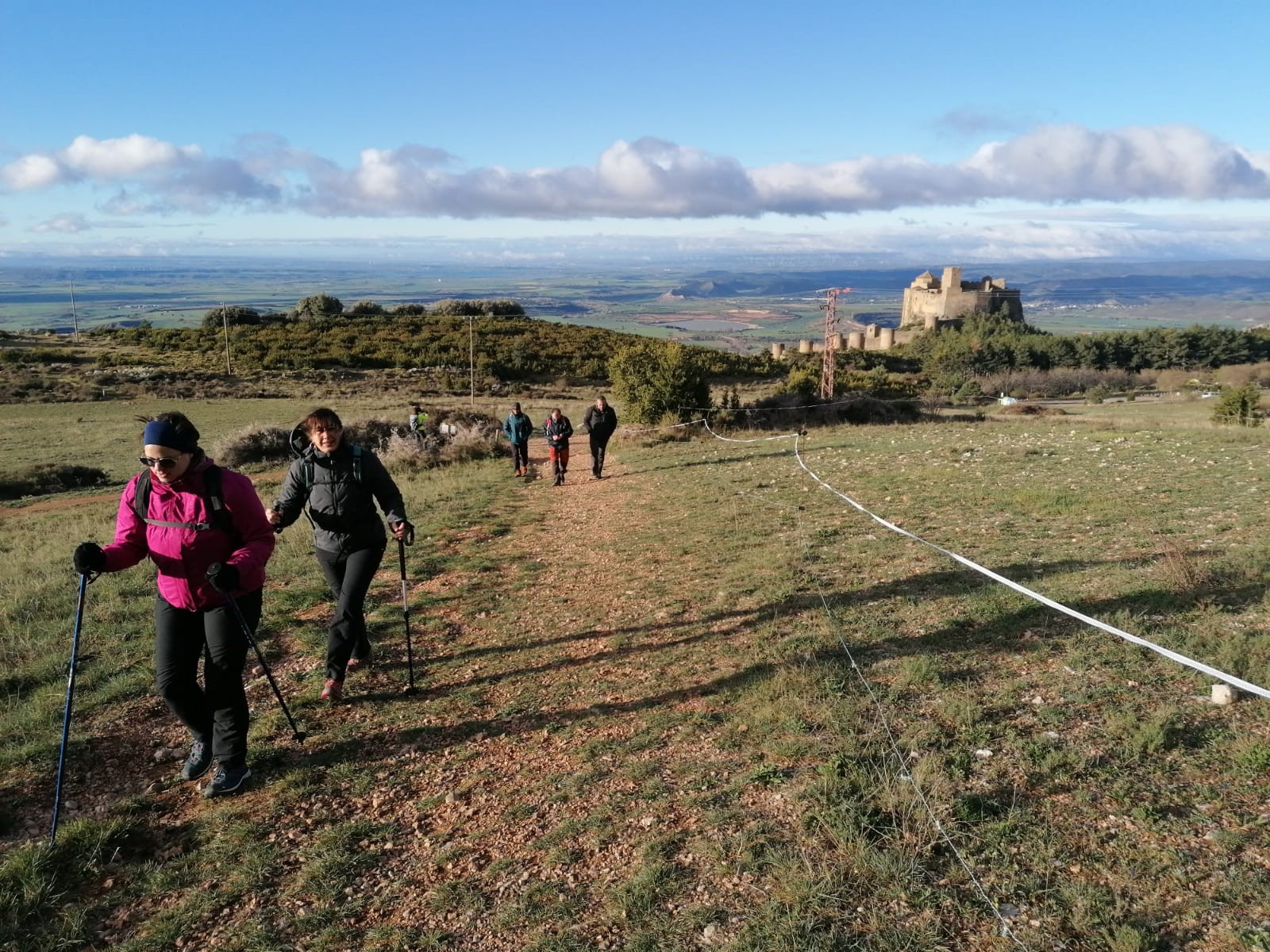 Loarre – Club de montaña y senderismo Los Monegros